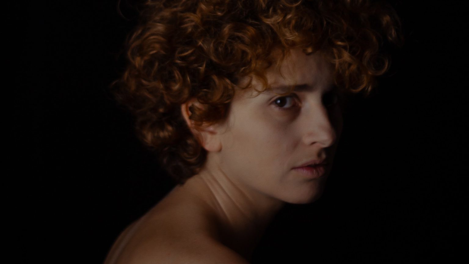 Primeiro solo de Carol Duarte estreia em São Paulo - Casa 1